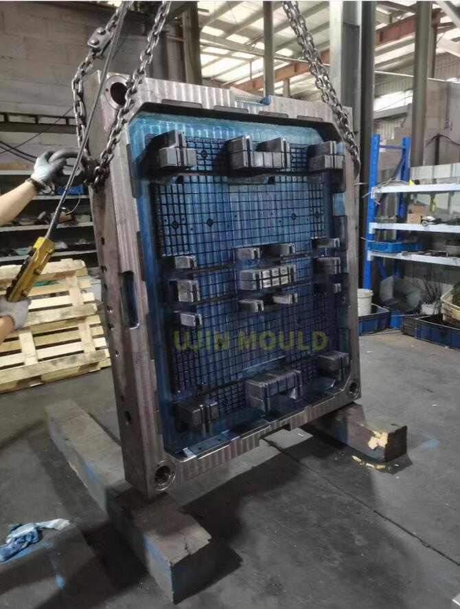 plastic pallet mould
